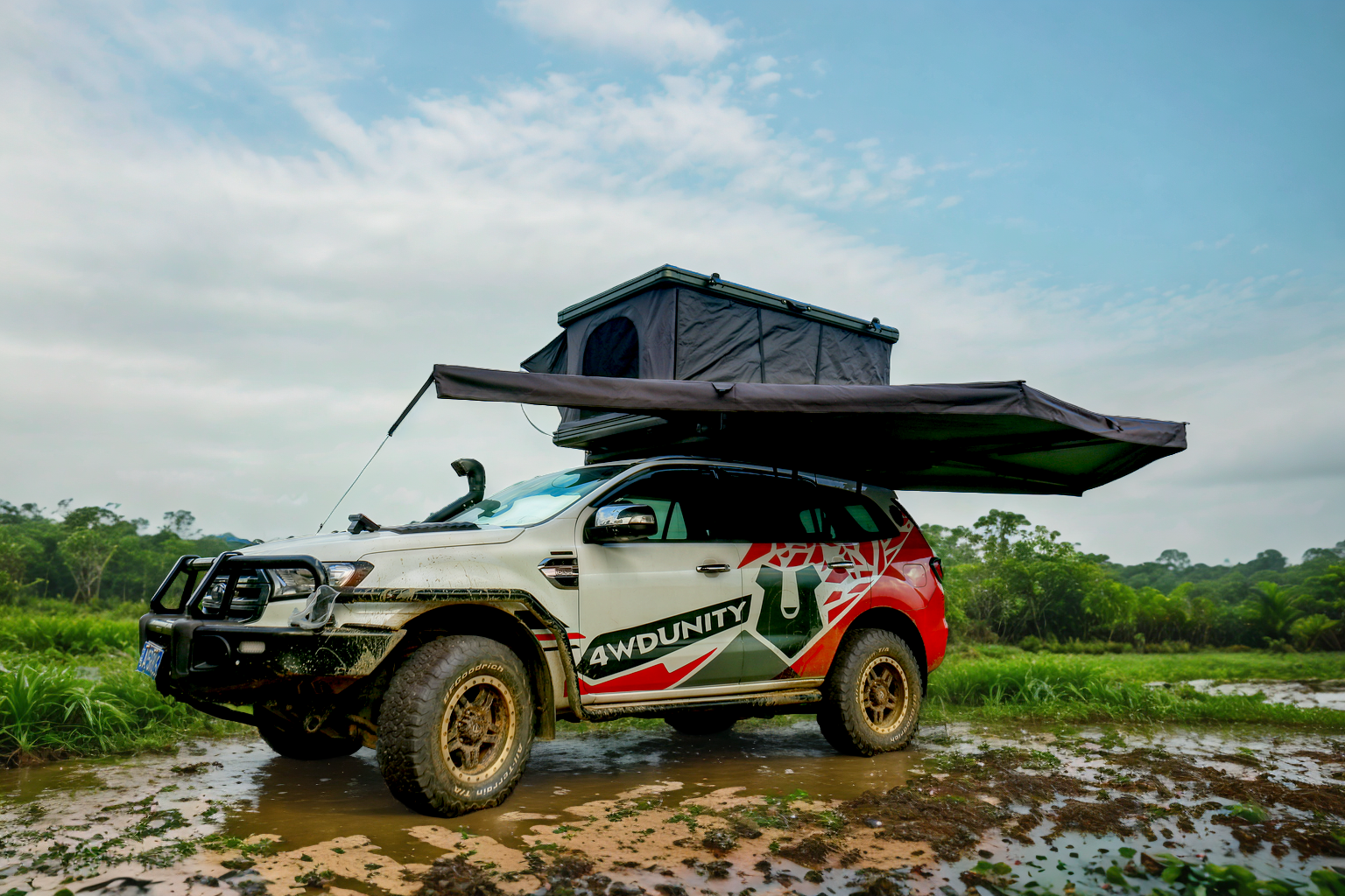 Hard-shell vs Soft-shell Rooftop Tents: What’s Right for Your 4WD?